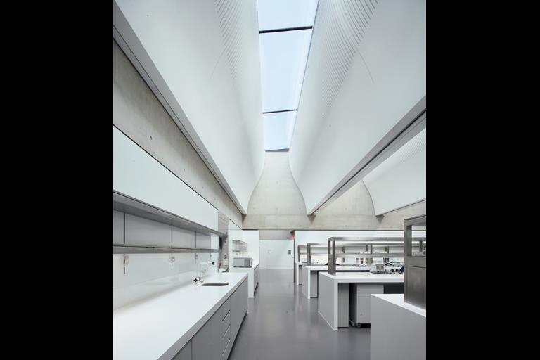Sainsbury Laboratory at Cambridge University, by Stanton Williams ...